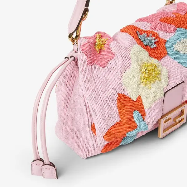 Fendi Mamma Baguette Medium
