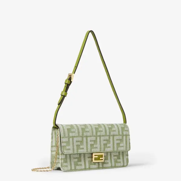 Fendi Wallet On Chain Baguette