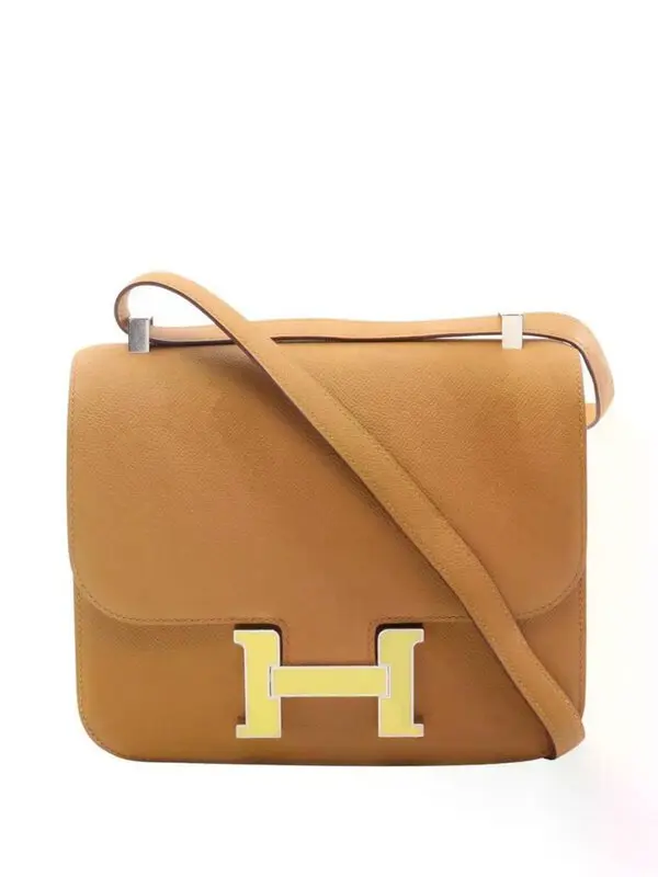 Hermès 2020 Constance Pebble-grain Shoulder Bag - Yellow