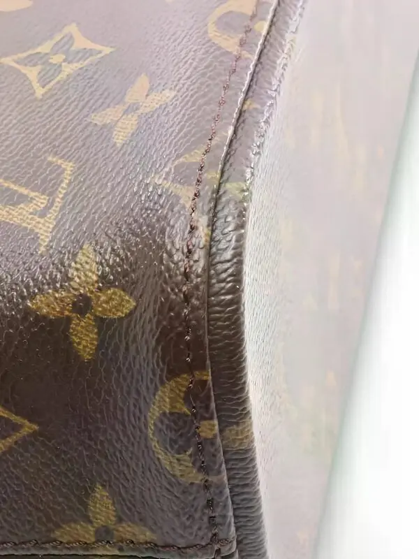 LOUIS VUITTON 2003 Gm Vivian Monogram Shoulder Bag