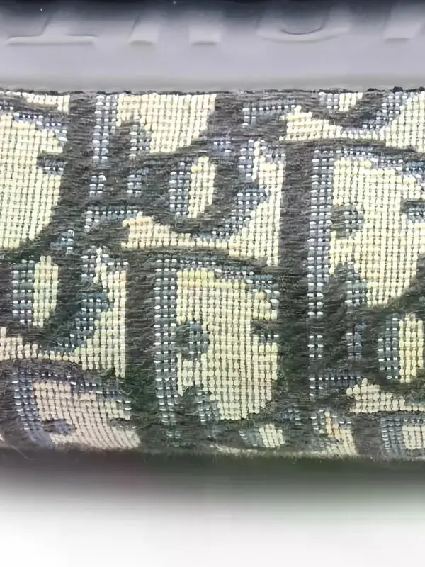 Dior 2010s 30 Montaigne Oblique Chain Bag
