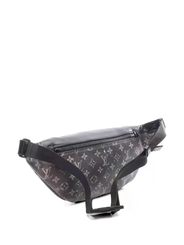 LOUIS VUITTON Discovery Belt Bag - Black