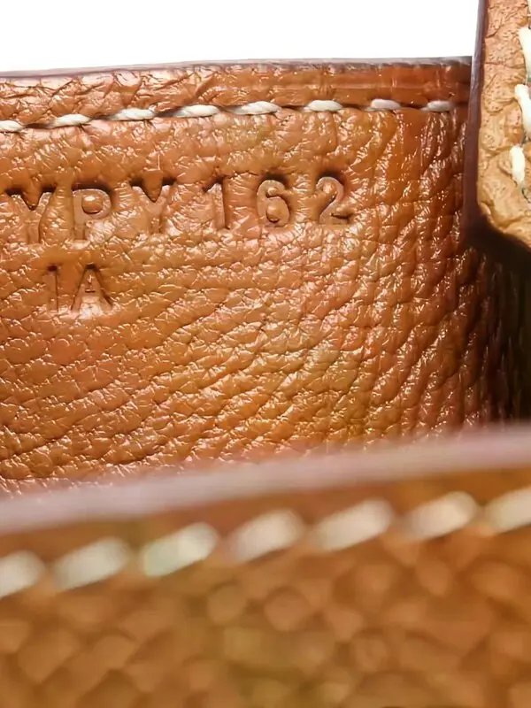 Hermès 2020 30 Birkin Leather Tote - Neutrals