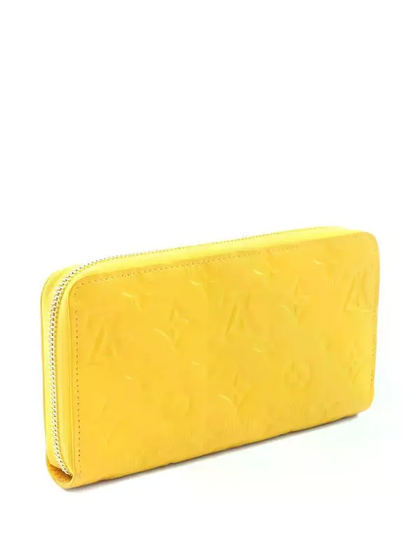 LOUIS VUITTON 2021s Monogram-debossed Wallet