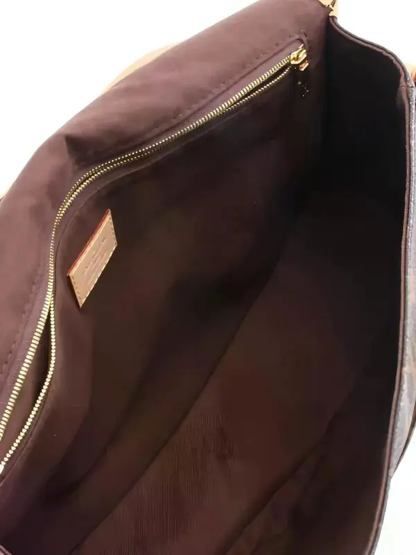LOUIS VUITTON Monogram Canvas Ménilmontant Cross Body Bag