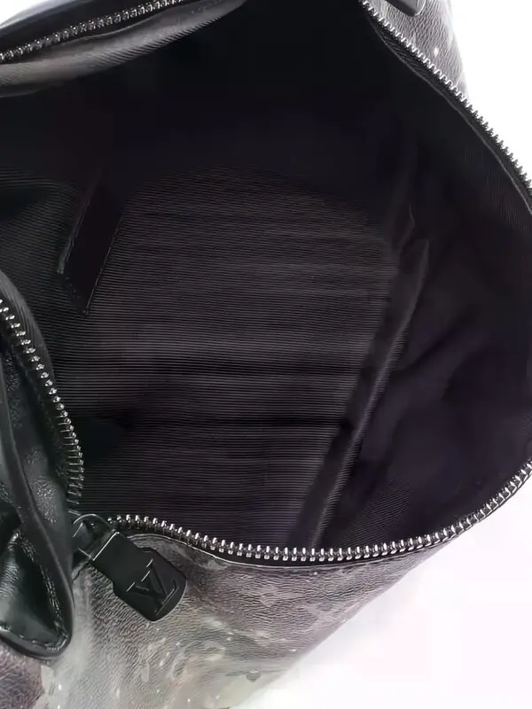 LOUIS VUITTON Discovery Belt Bag - Black