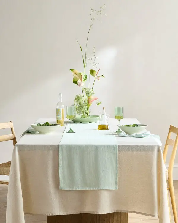 Quince European Linen Table Runner - Mint