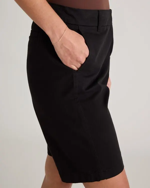 Quince Organic Stretch Cotton Chino Bermuda Shorts - Black