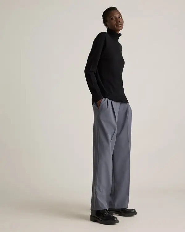 Quince Cashmere Turtleneck Sweater - Black