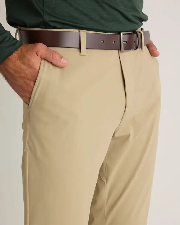 Quince Protech Golf Pants - Sand Dune