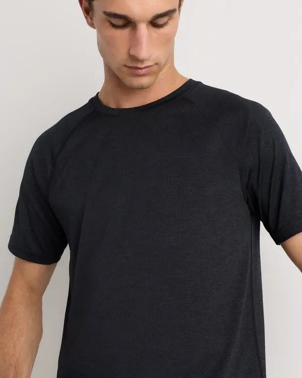 Quince Mesh Performance Training T-shirt - Heather Black
