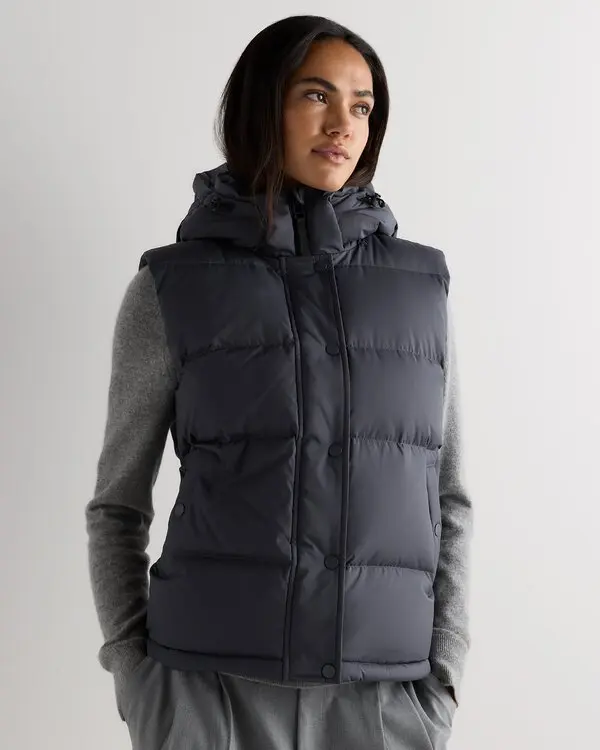Quince Responsible Down Puffer Vest - Carbon Grey