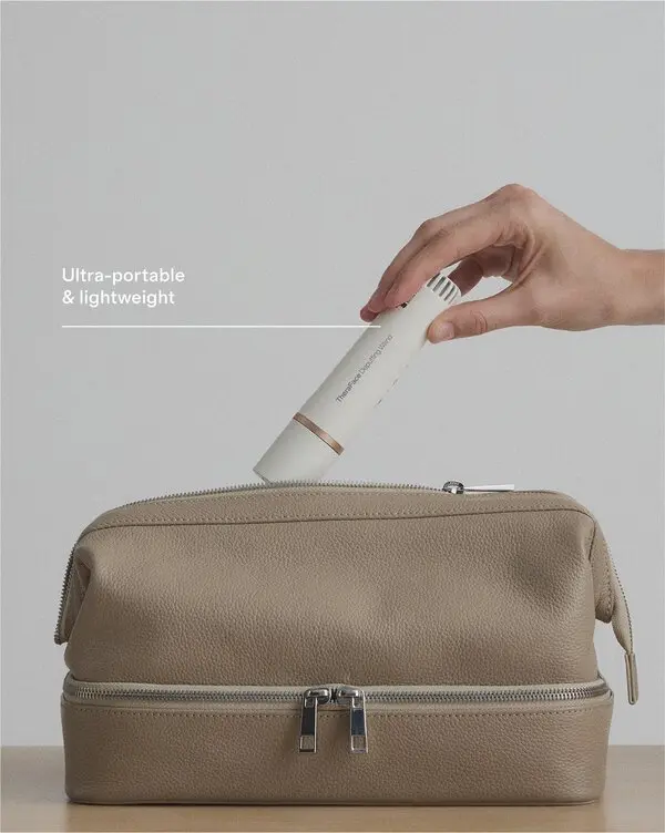 Quince Therabody Theraface Depuffing Wand - White