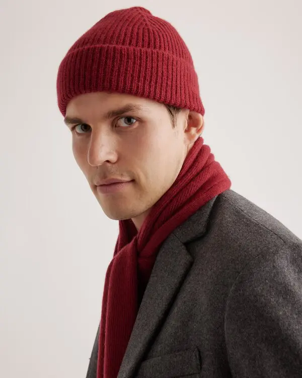 Quince Signature Grade A Cashmere Ribbed Beanie - Crimson