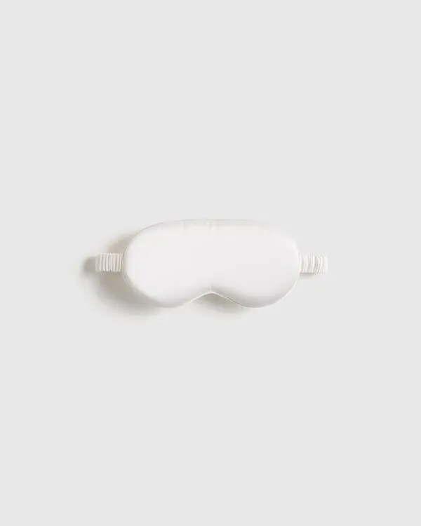 Quince Mulberry Beauty Sleep Mask - White