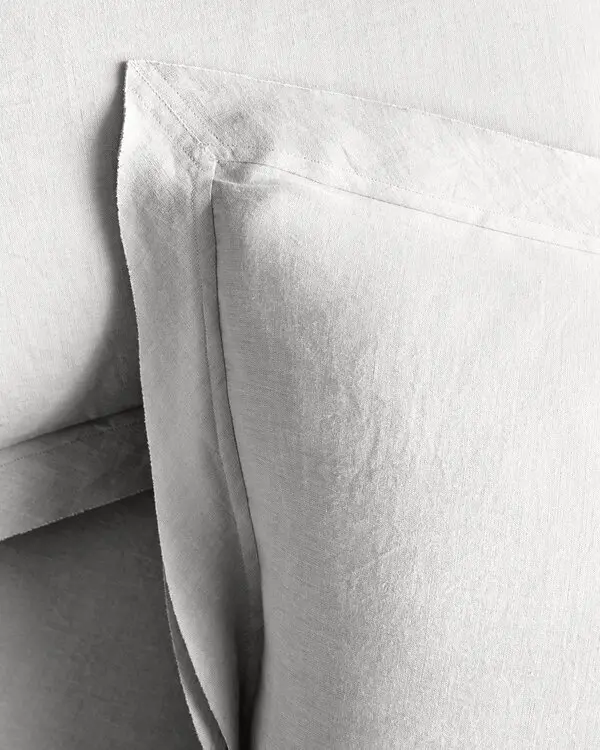 Quince European Linen Double Flange Deluxe Bedding Bundle - Light Grey