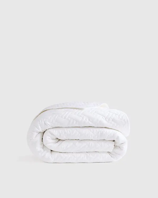 Quince Basketweave Quilt - White
