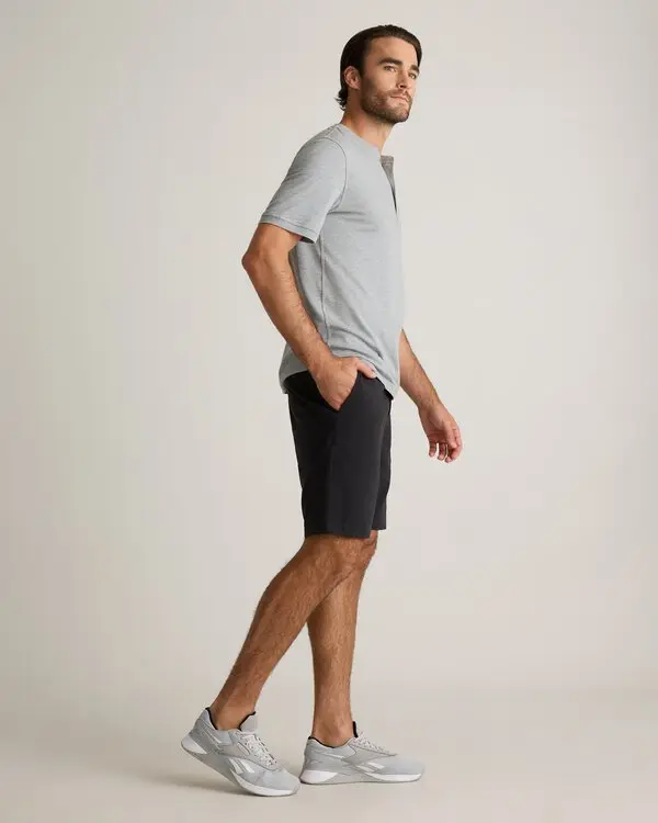 Quince Organic Cotton Coolmax® 9" Chino Shorts - True Black