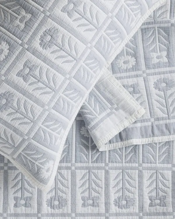 Quince Jacquard Floral Coverlet - Blue Fog