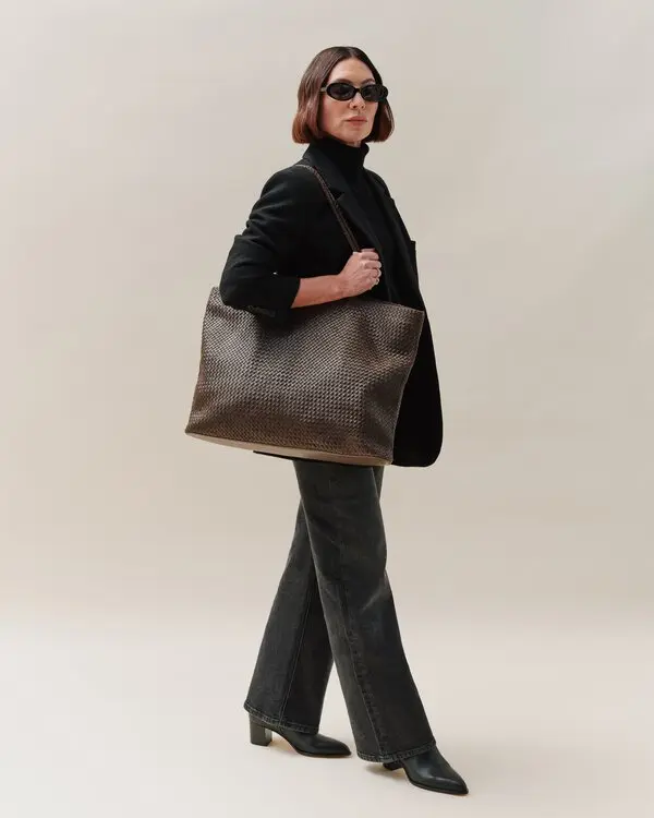 Quince Italian Leather Chelsea Boots - Black