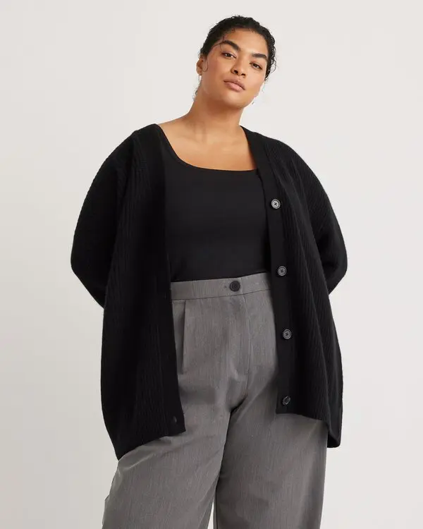 Quince Mongolian Cashmere Oversized Boyfriend Cardigan - Black