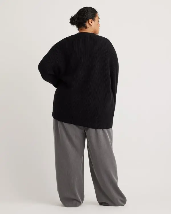 Quince Mongolian Cashmere Oversized Boyfriend Cardigan - Black