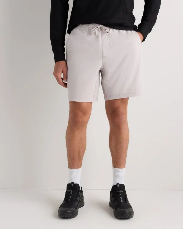 Quince Performance Tech 7.5" Shorts - Granite Grey