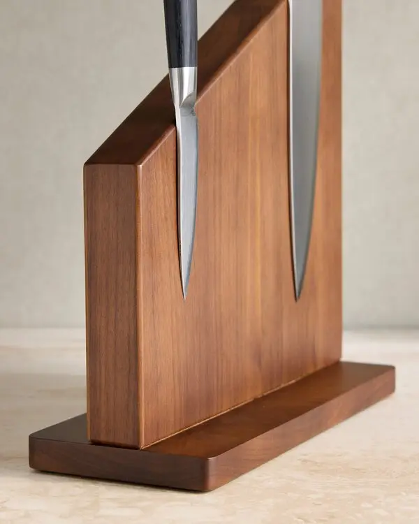 Quince Magnetic Knife Block