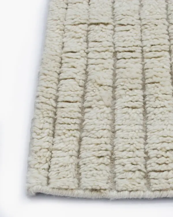 Quince Troy Hand-knotted Wool Rug