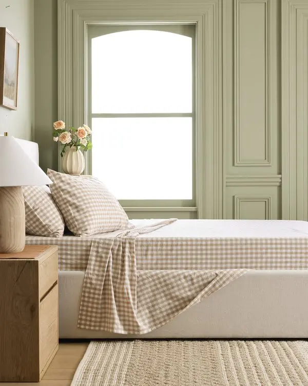 Quince Organic Crisp Percale Gingham Sheet Set - Cafe