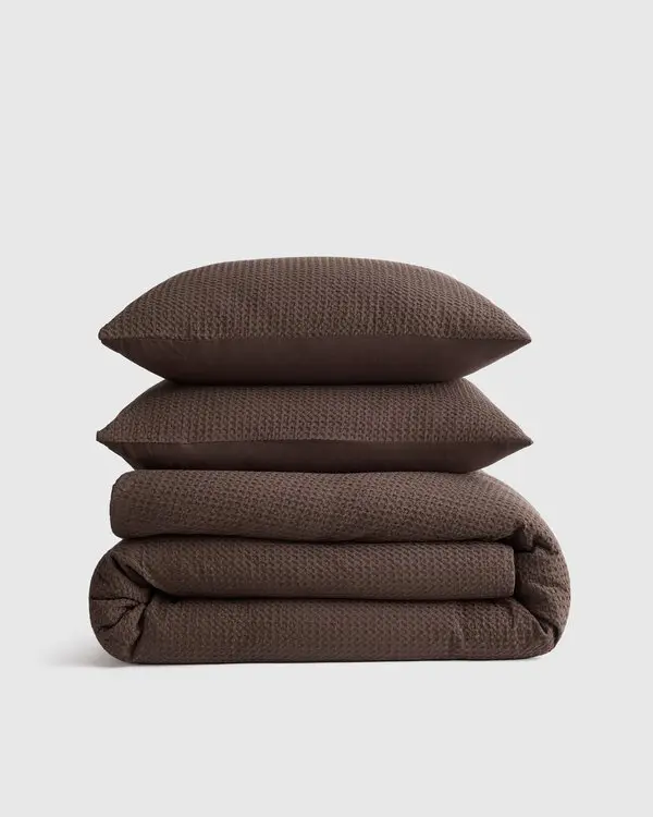 Quince Organic Luxe Honeycomb Duvet Cover Set - Espresso