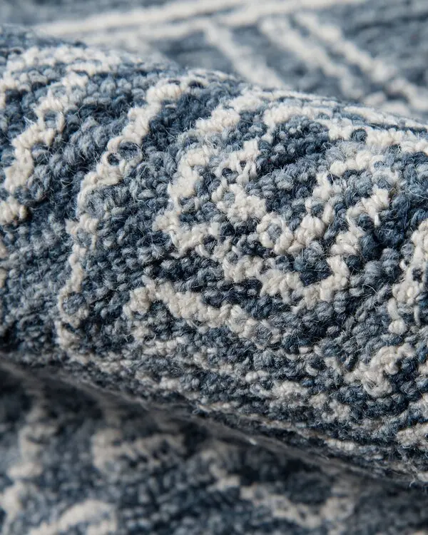 Quince Teagan Hand-hooked Wool Rug - Denim
