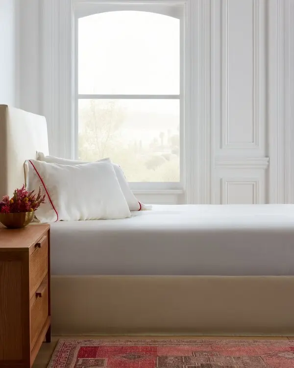 Quince European Linen Piped Sheet Set - White/cherry