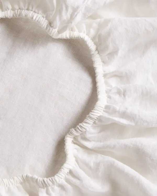 Quince European Linen Piped Sheet Set - White/cherry