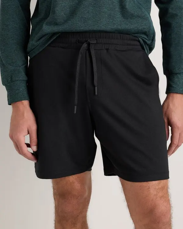 Quince Performance Shorts - Black