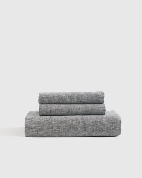 Quince European Linen Fitted Sheet Set - Charcoal Chambray