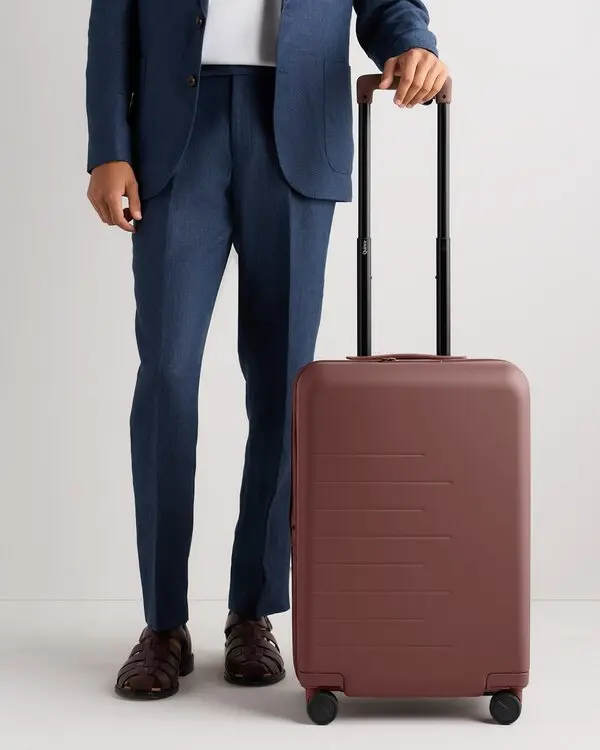 Quince Expandable Carry-on Suitcase - Cocoa Brown
