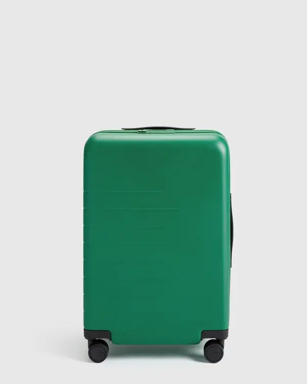 Quince Expandable Carry-on Suitcase - Emerald Jungle