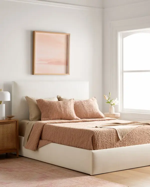 Quince Square Bed In Performance Linen - Ivory