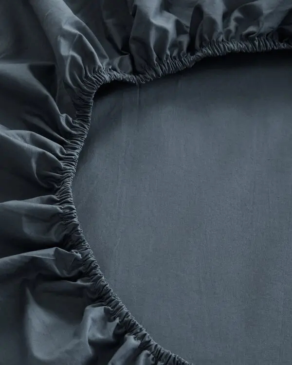 Quince Organic Crisp Percale Sheet Set - Nightfall