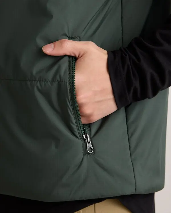 Quince Hybrid Insulated Lightweight Vest
