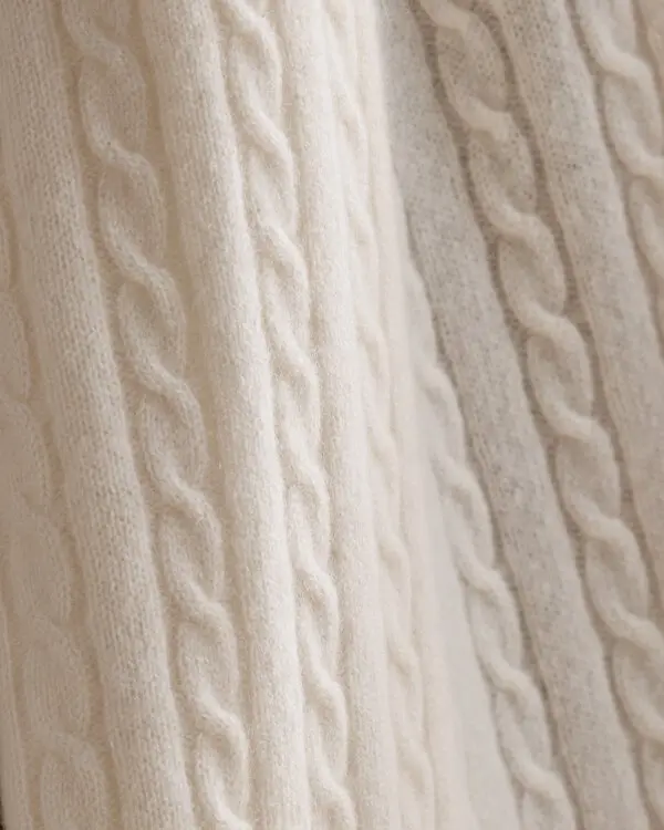 Quince Cable Knit Cashmere Throw - Ivory