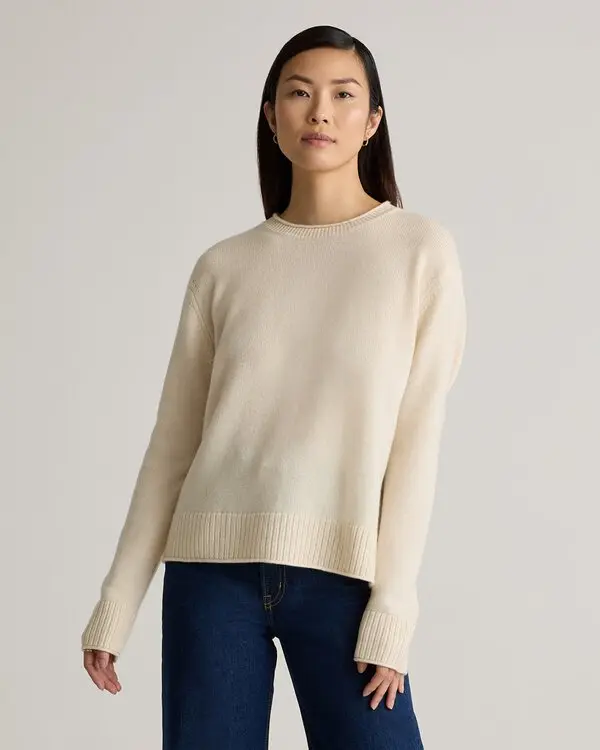 Quince Boxy Crewneck Mongolian Cashmere Sweater - Ivory