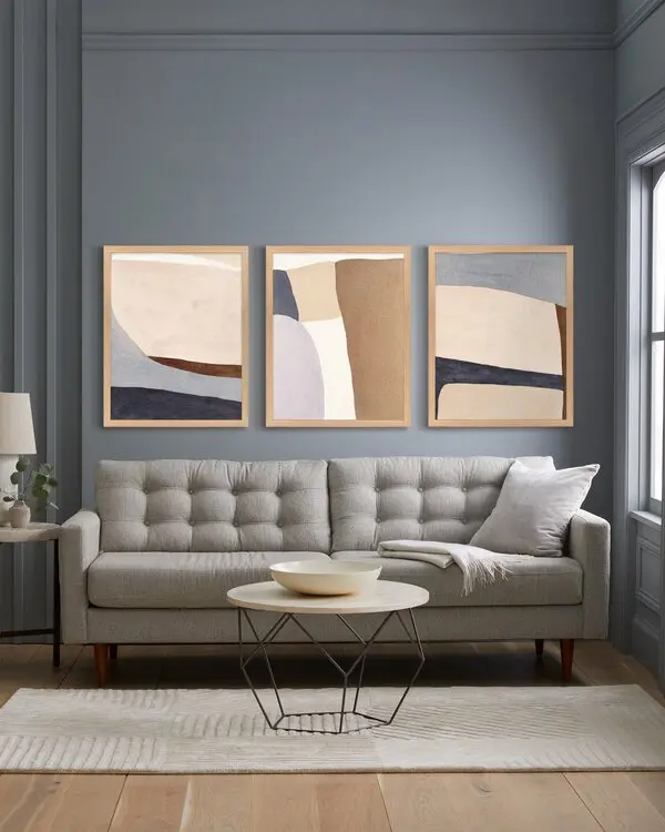 Quince Tripartite Julia Balfour, Wood Frame - Oak