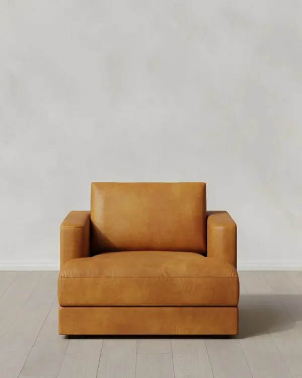 Quince Sierra Curved Arm Accent Chair In Leather - Scotch