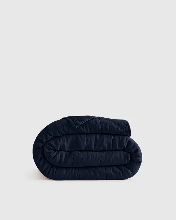 Quince Lightweight European Linen Box Quilt - Navy