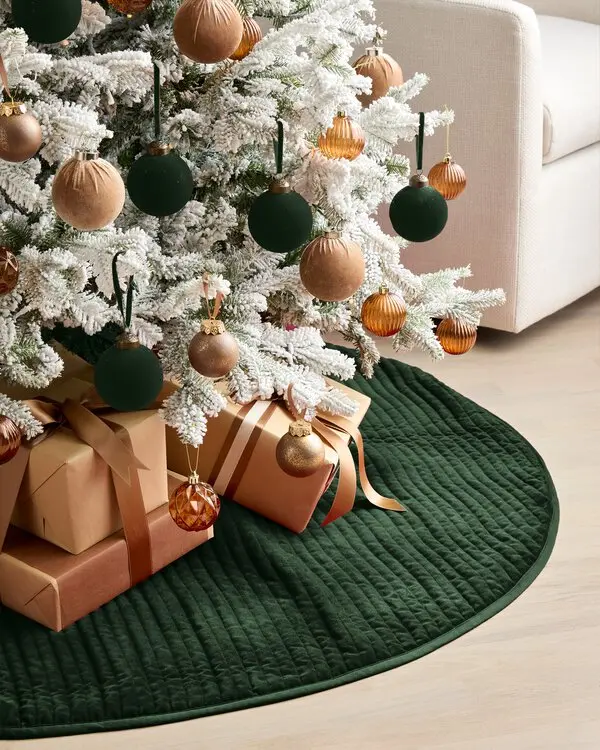 Quince Cotton Velvet Tree Skirt - Spruce