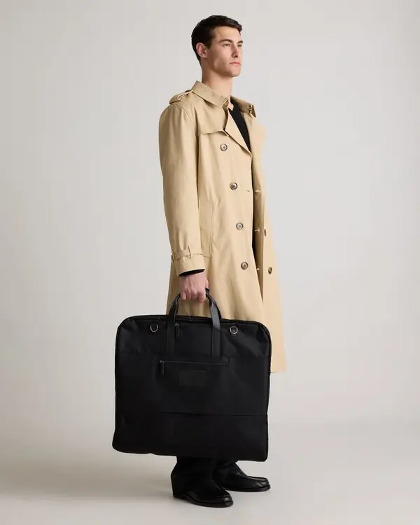Quince Voyage Nylon Garment Bag - Black