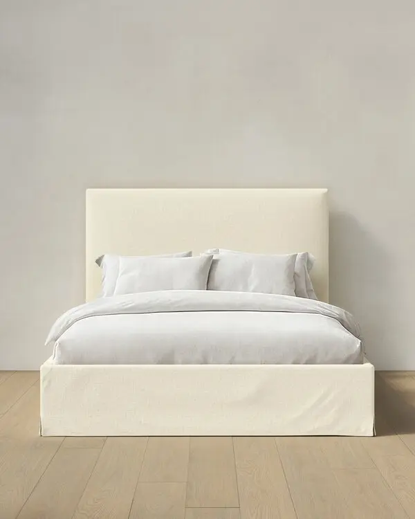 Quince Slipcover Bed In Performance Linen - Ivory