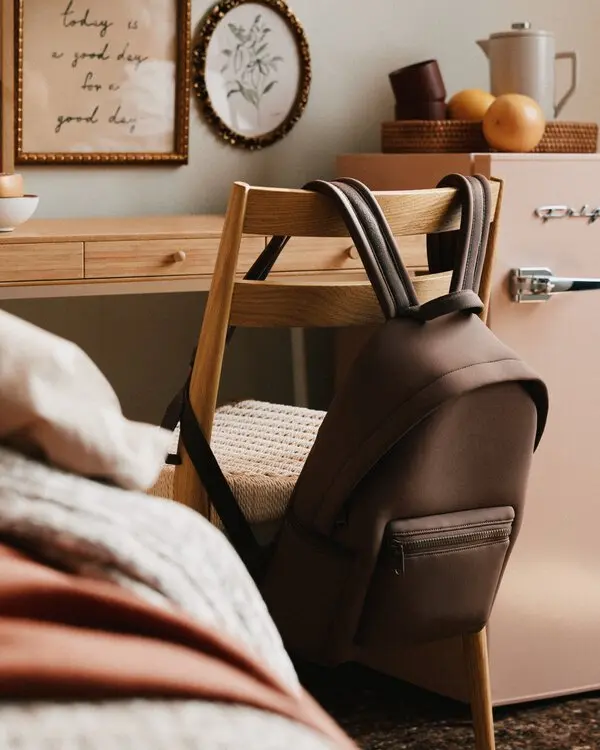 Quince All-day Neoprene Backpack - Espresso